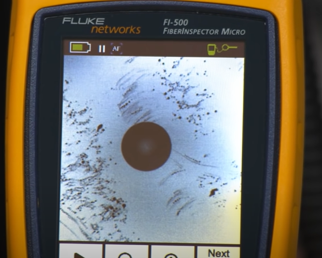 Los extremos de fibra óptica sucios son la principal causa de problemas en sistemas de fibra ...