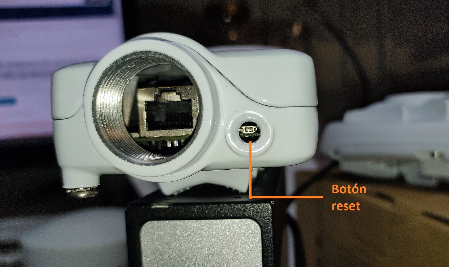 ¿Cómo restaurar los valores de fábrica de un C5c-EF y C5x IP67 de ...